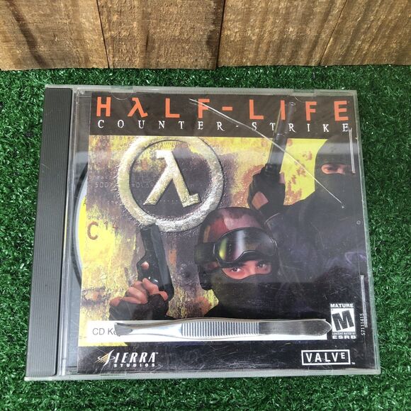 Video Games & Consoles | Halflife Counterstrike Pc Game Sierra Studios ...